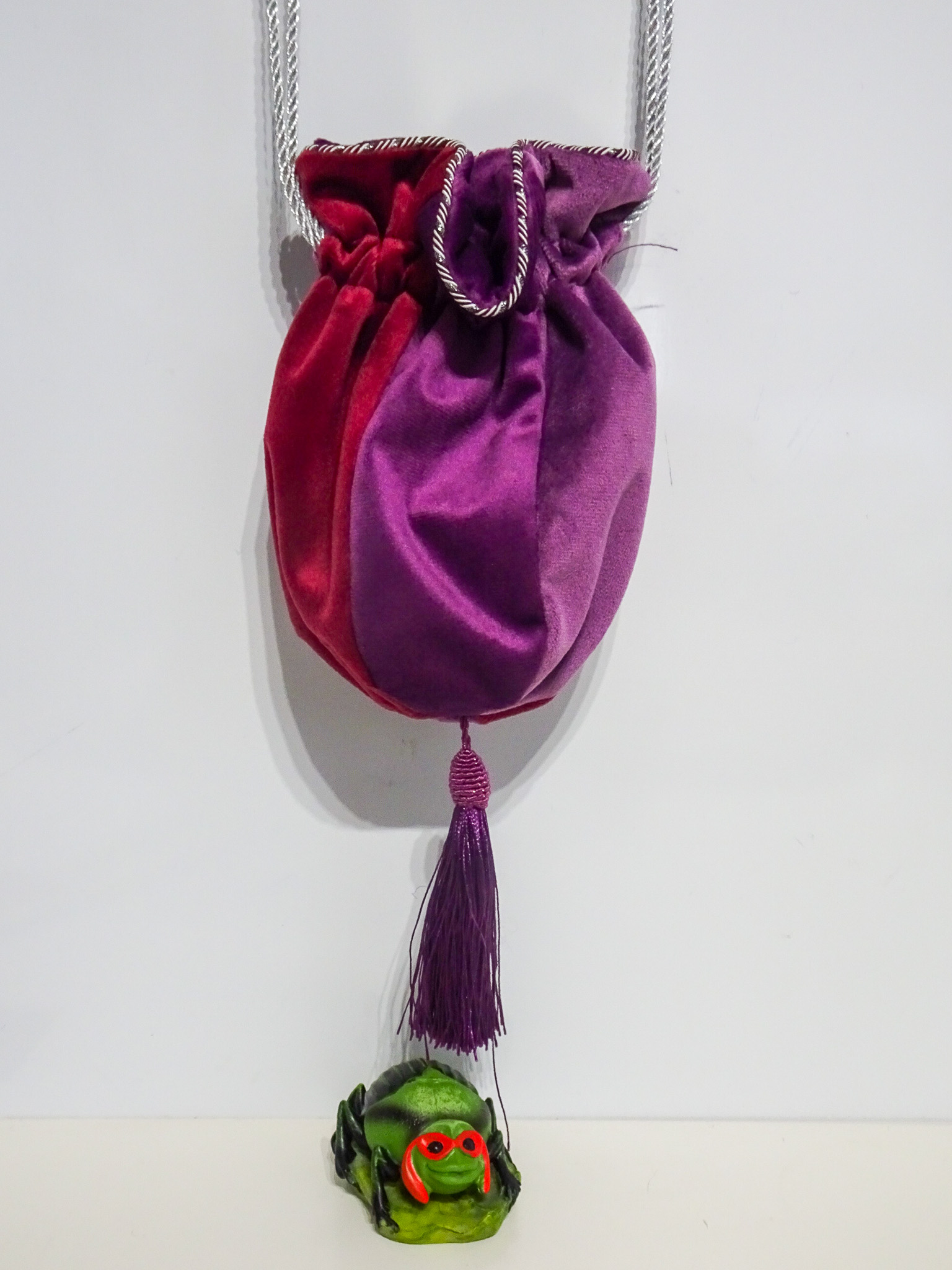 Hermione's Bag & Rita Skeeter Beetle The Wizarding Trunk Harry Potter ...