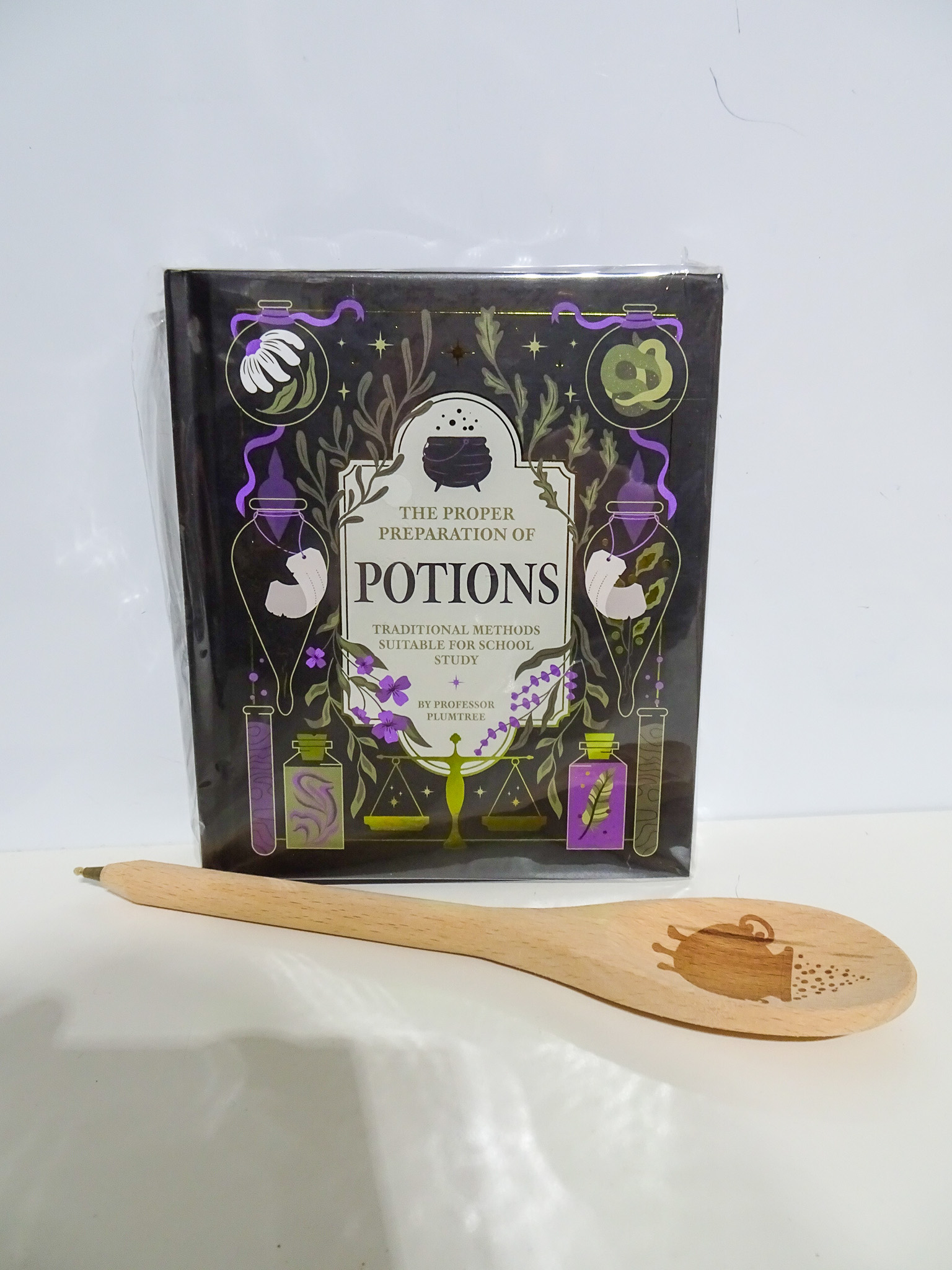 Preparation of Potions Notebook & Pen - JALien Curiosities & Collectables