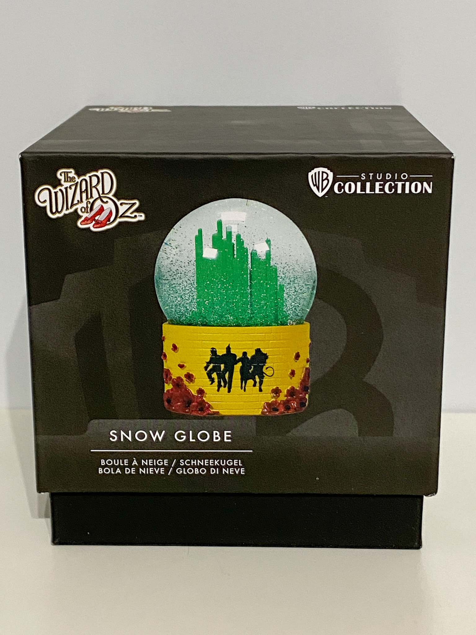 Wizard of Oz Emerald City Snow Globe - JALien Curiosities & Collectables