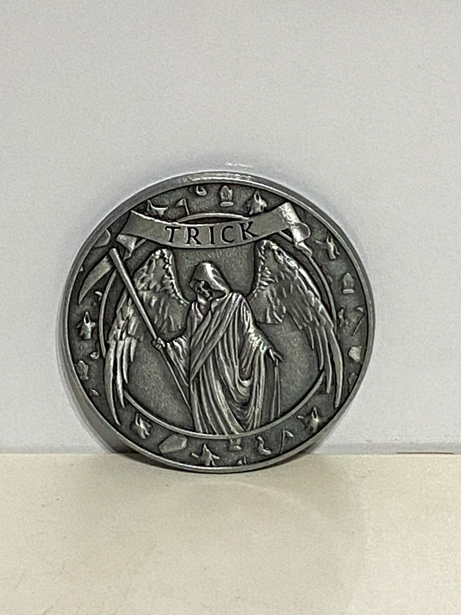 Trick or Treat Flip Coin - JALien Curiosities & Collectables